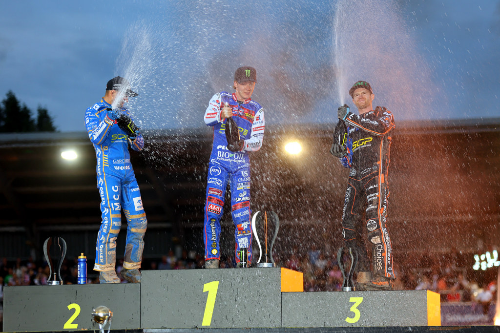 In pictures: West Cumbria’s Dan Bewley GP success – cumbriacrack.com