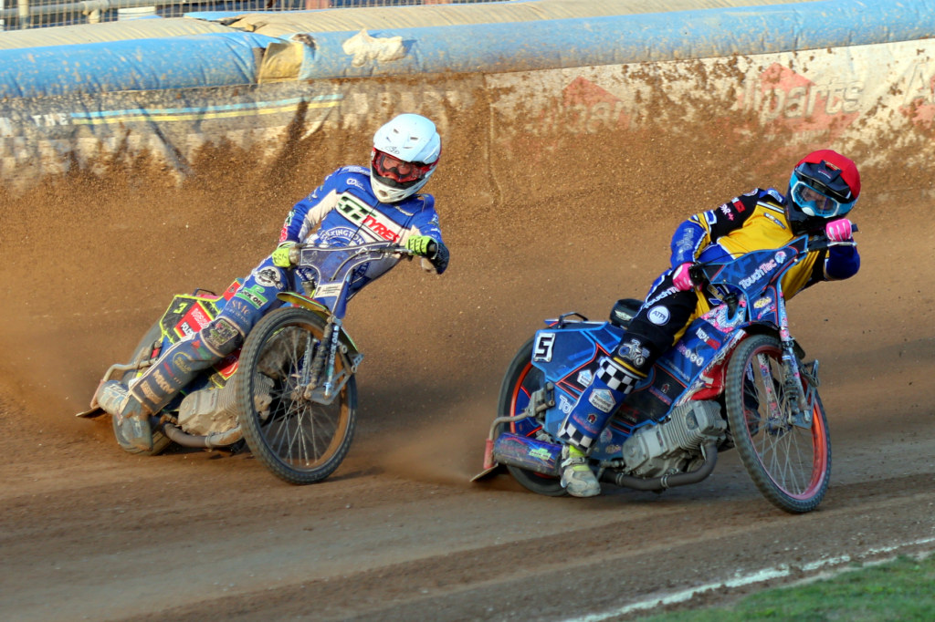 Workington Comets slain by Plymouth Gladiators – cumbriacrack.com