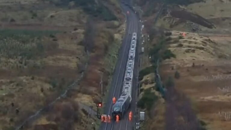 Investigation into Cumbrian train derailment officially launches ...